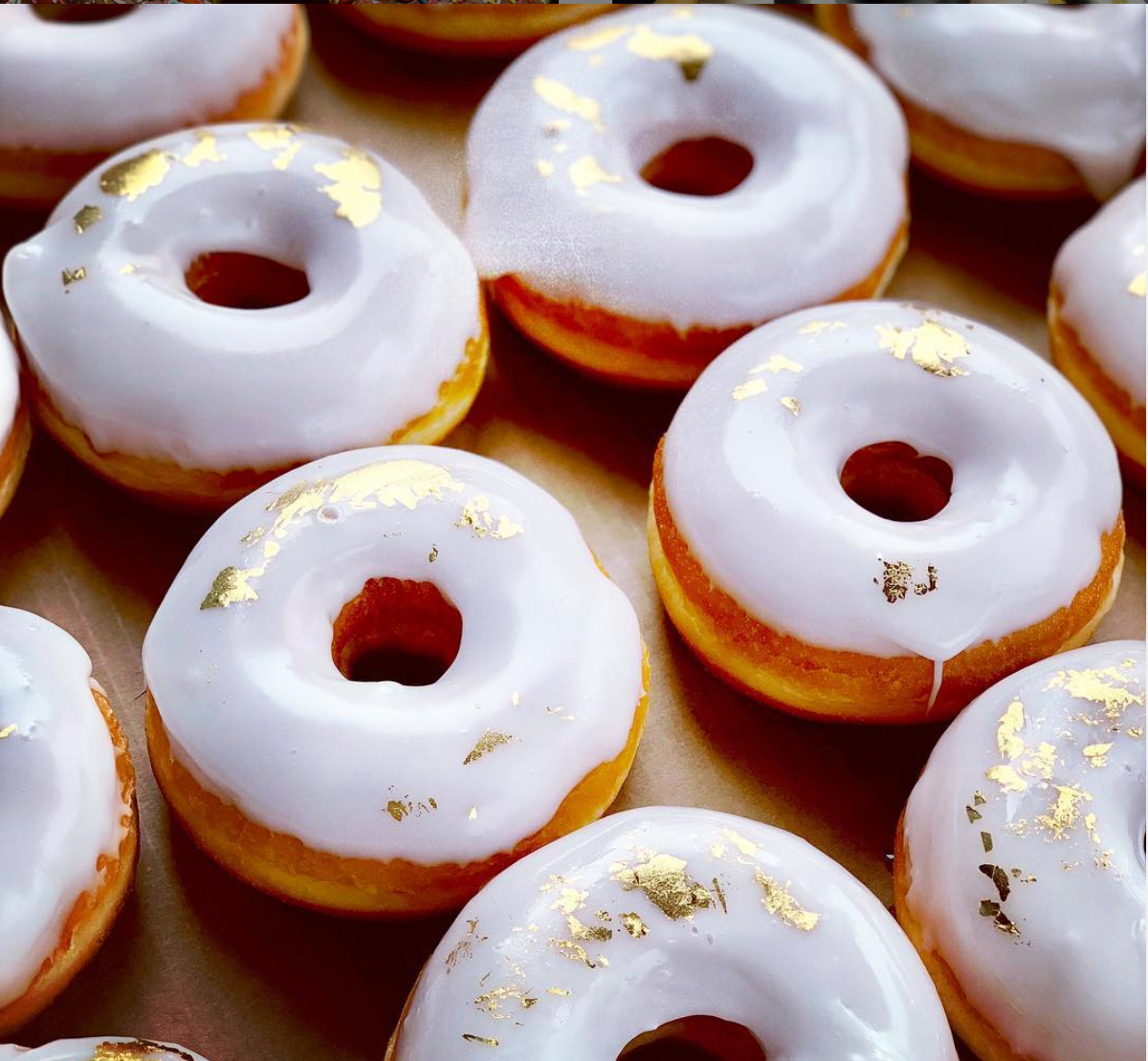 24 White Iced Rings – My Donut Box